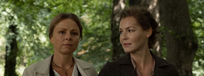 Karen Blixens vej fra knust til kunstner - Filmmagasinet Ekko