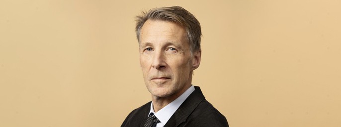 Jon Stephensen kæmper for sit politiske liv - Filmmagasinet Ekko